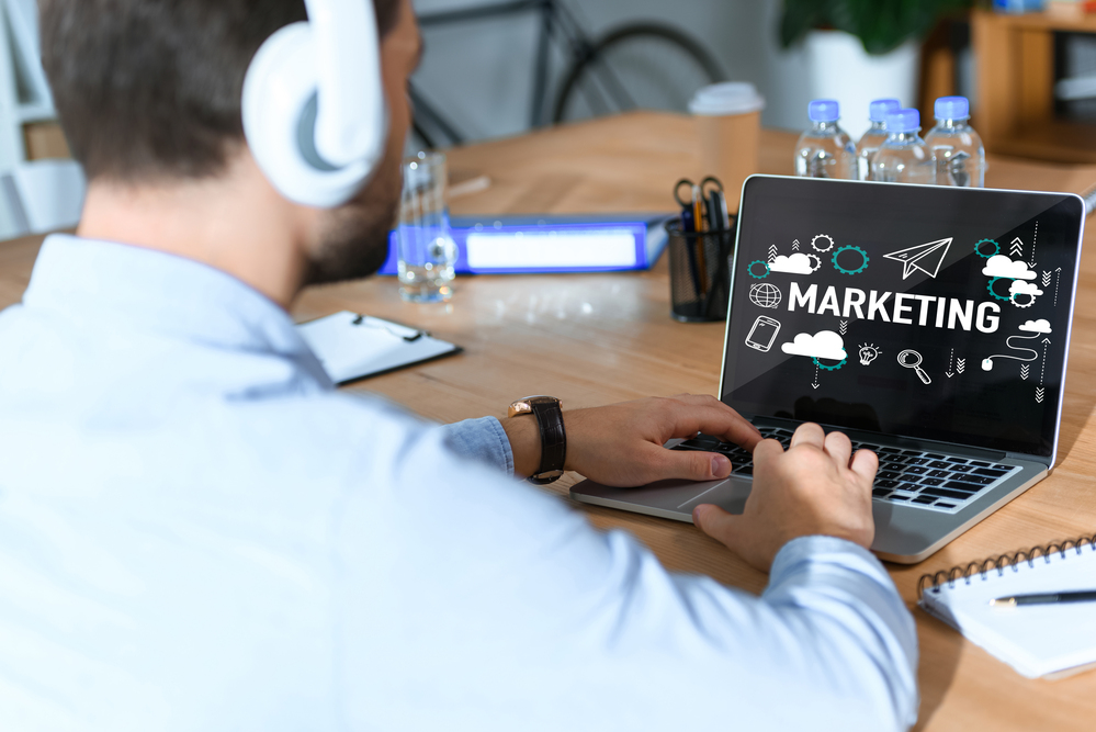Webinar: Ontgrendel de kracht van AI in digitale marketing ... Webinar: Ontgrendel de kracht van AI in digitale marketing ...